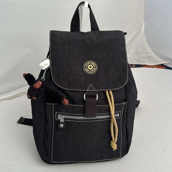 Kipling | Bags | Kipling Vintage Y2k Black Lightweight Nylon Backpack ...